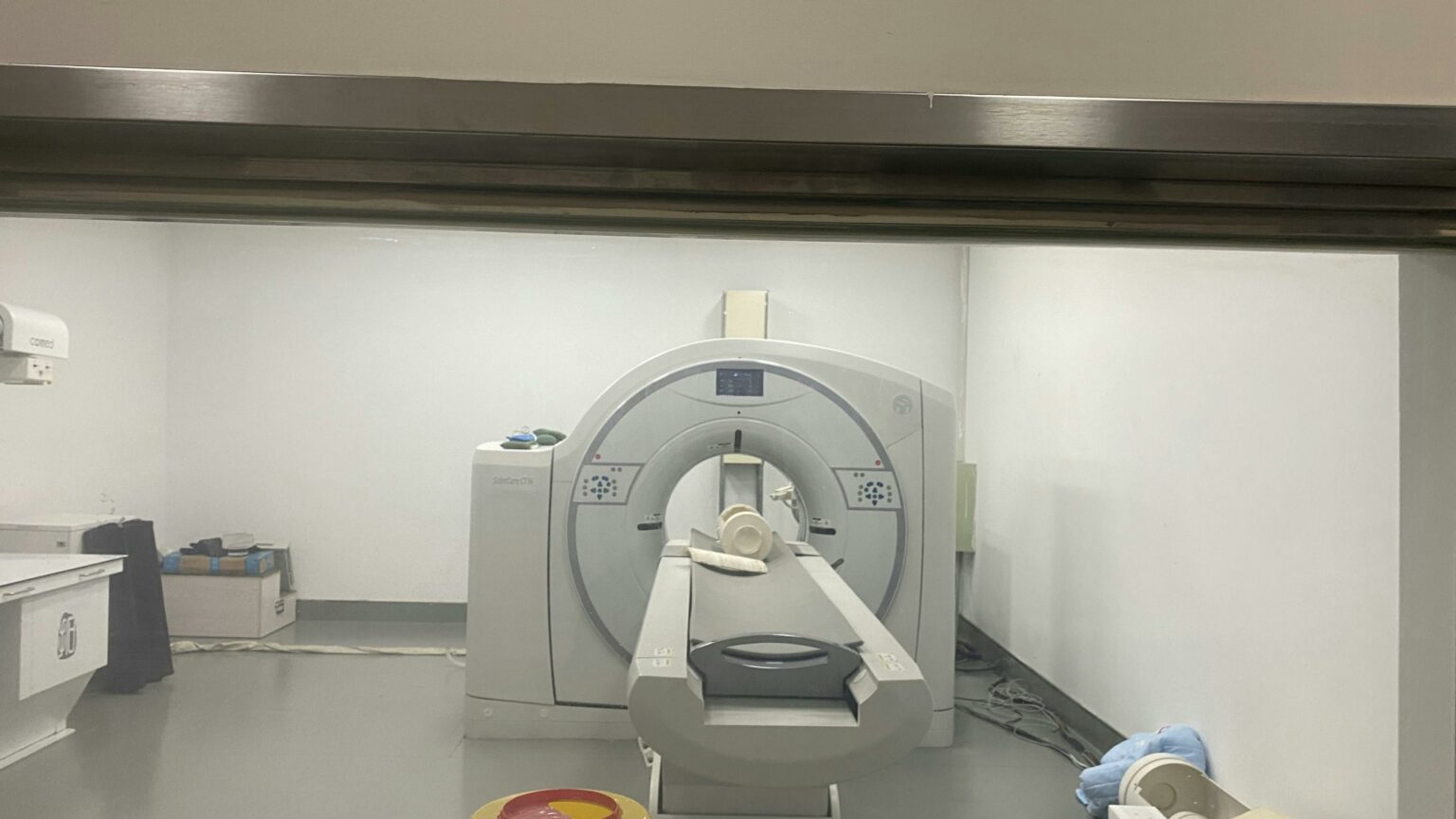 Tiny Kitten in Big Hospital CT scan machine - middlekingdomrescue.com